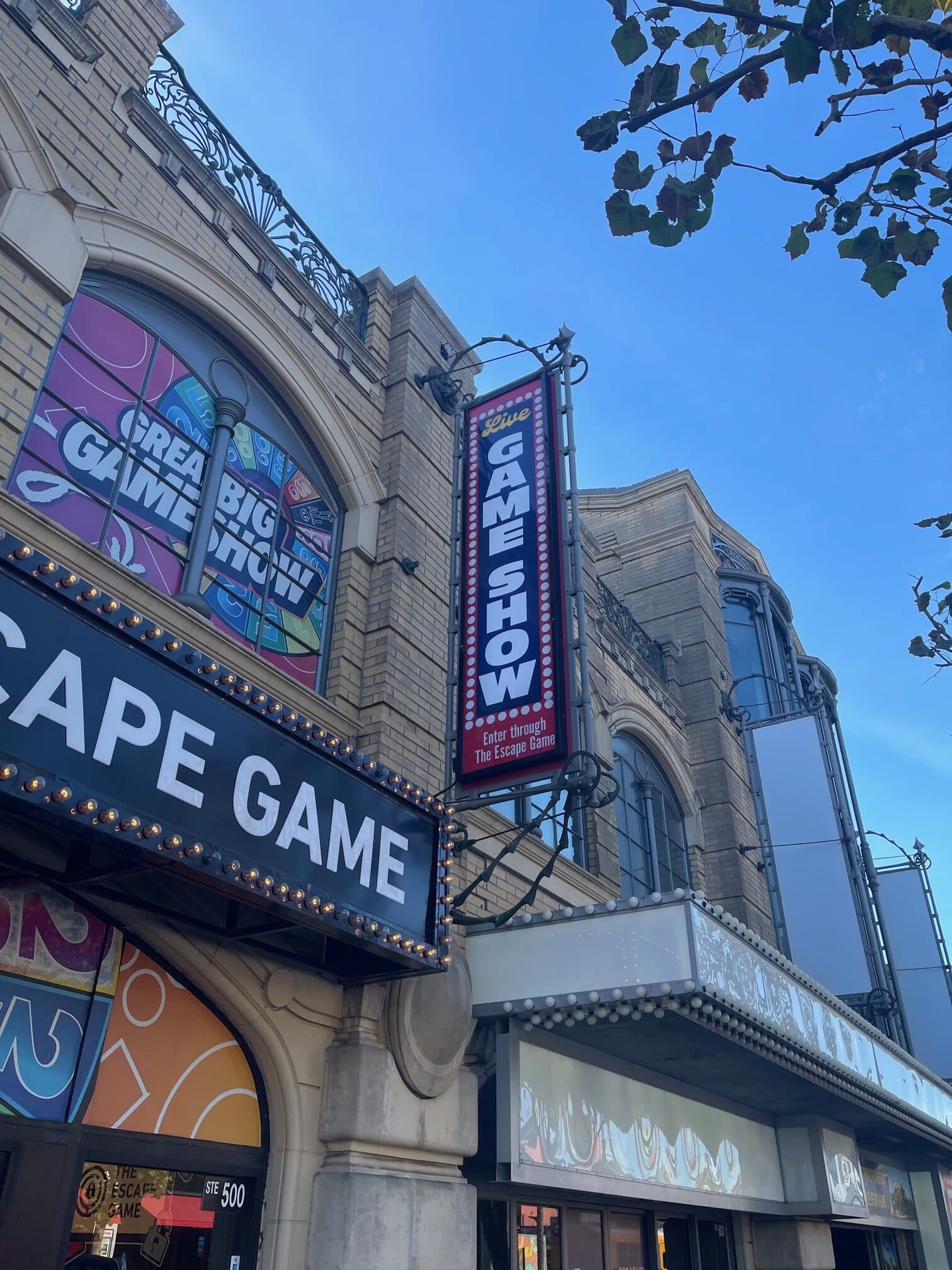 Bright Refresh at the San Francisco Wharf: SignWorks Updates the Escape ...